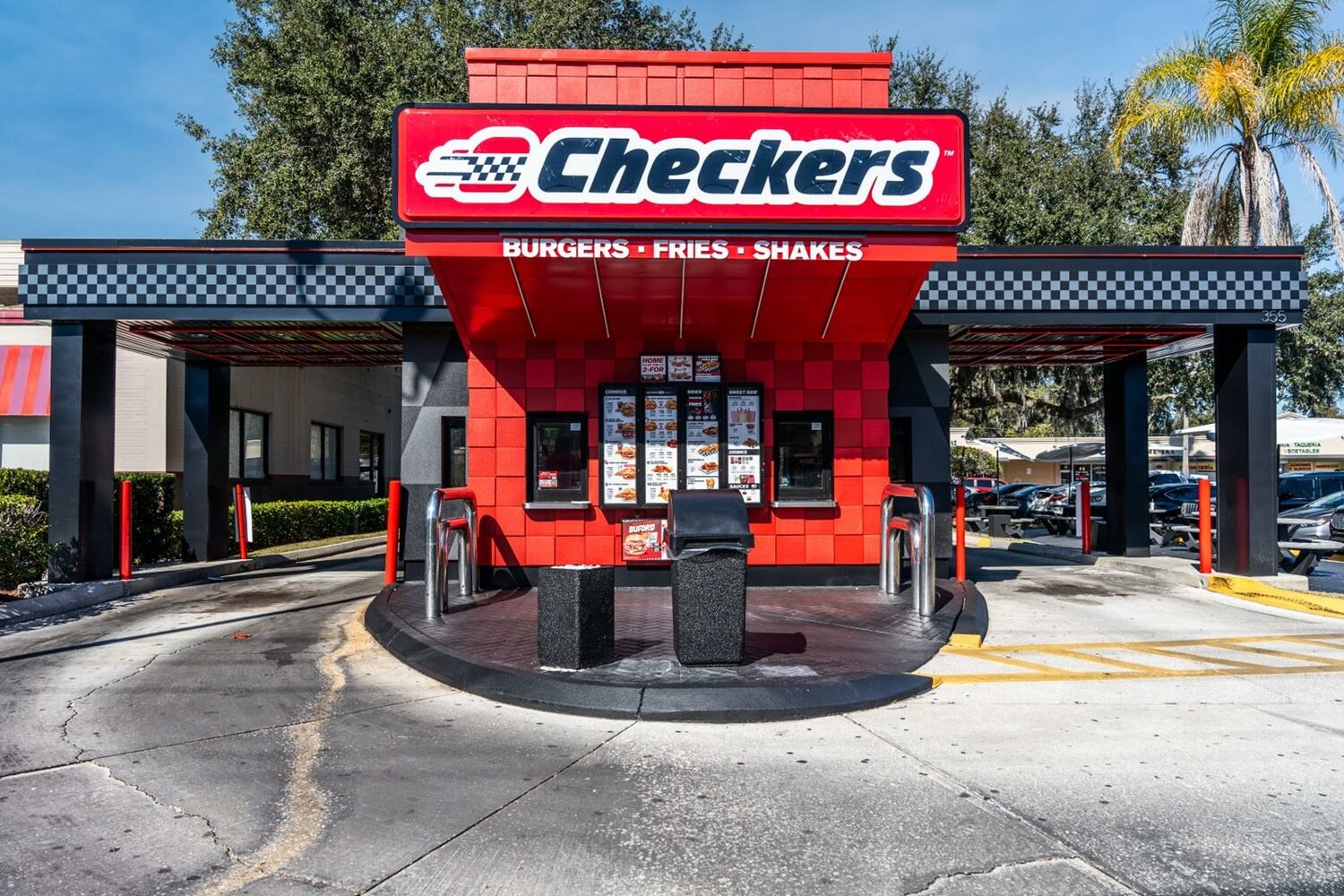 Checkers celebrates 20 years in Apopka with bold new restaurant remodel ...