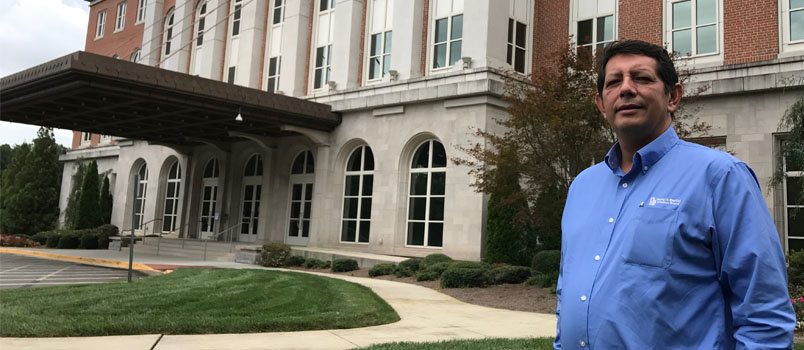 Dennis Rivera sets his sights on expanding work among state's ethnics ...