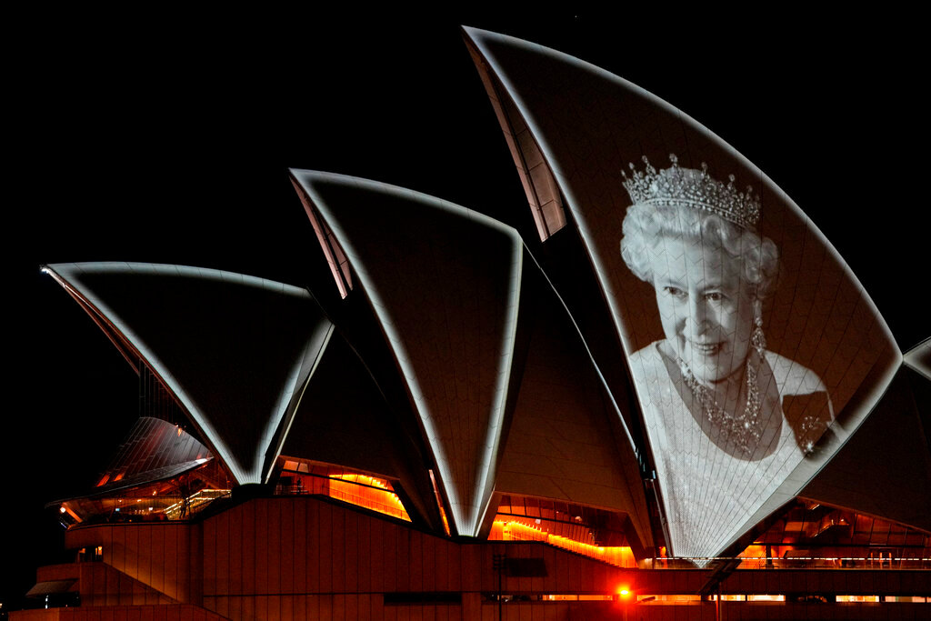 Photo gallery: A world mourns Queen Elizabeth II - The Christian Index
