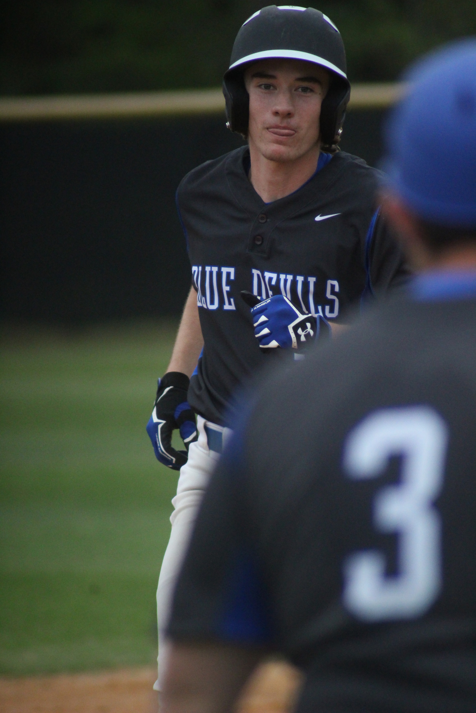 Blue Devils take command of district top spot for a day | Clay Today