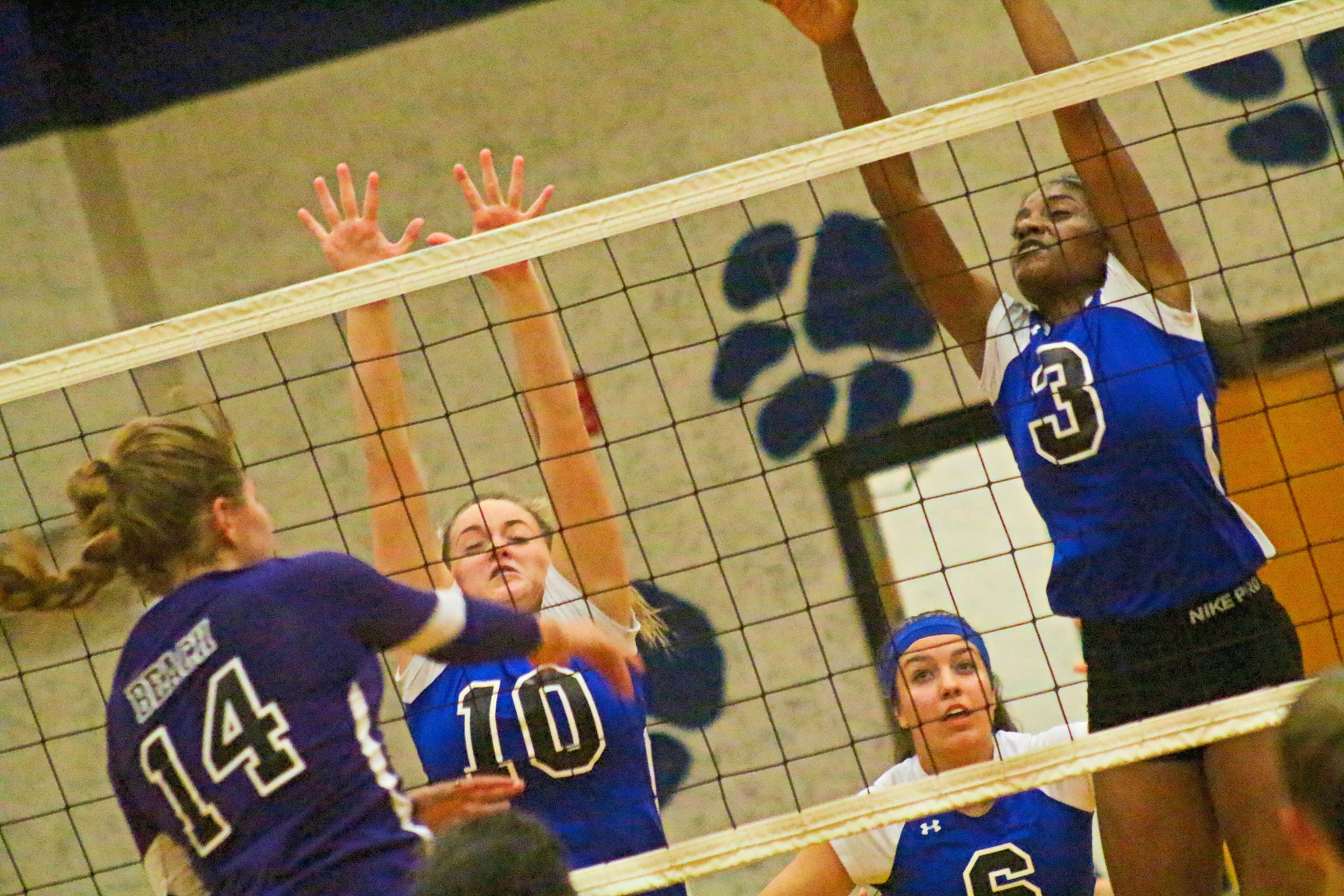 Lady Broncos take No.1-Creekside to four games | Clay Today