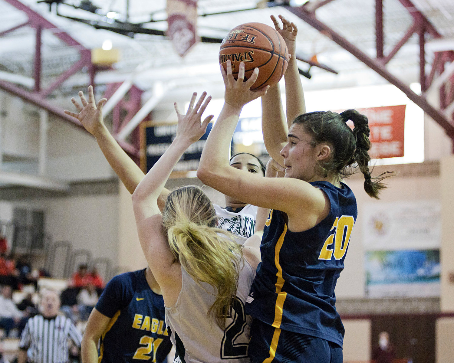Eagles' hopes for basketball state title cut short | EastBayRI.com ...