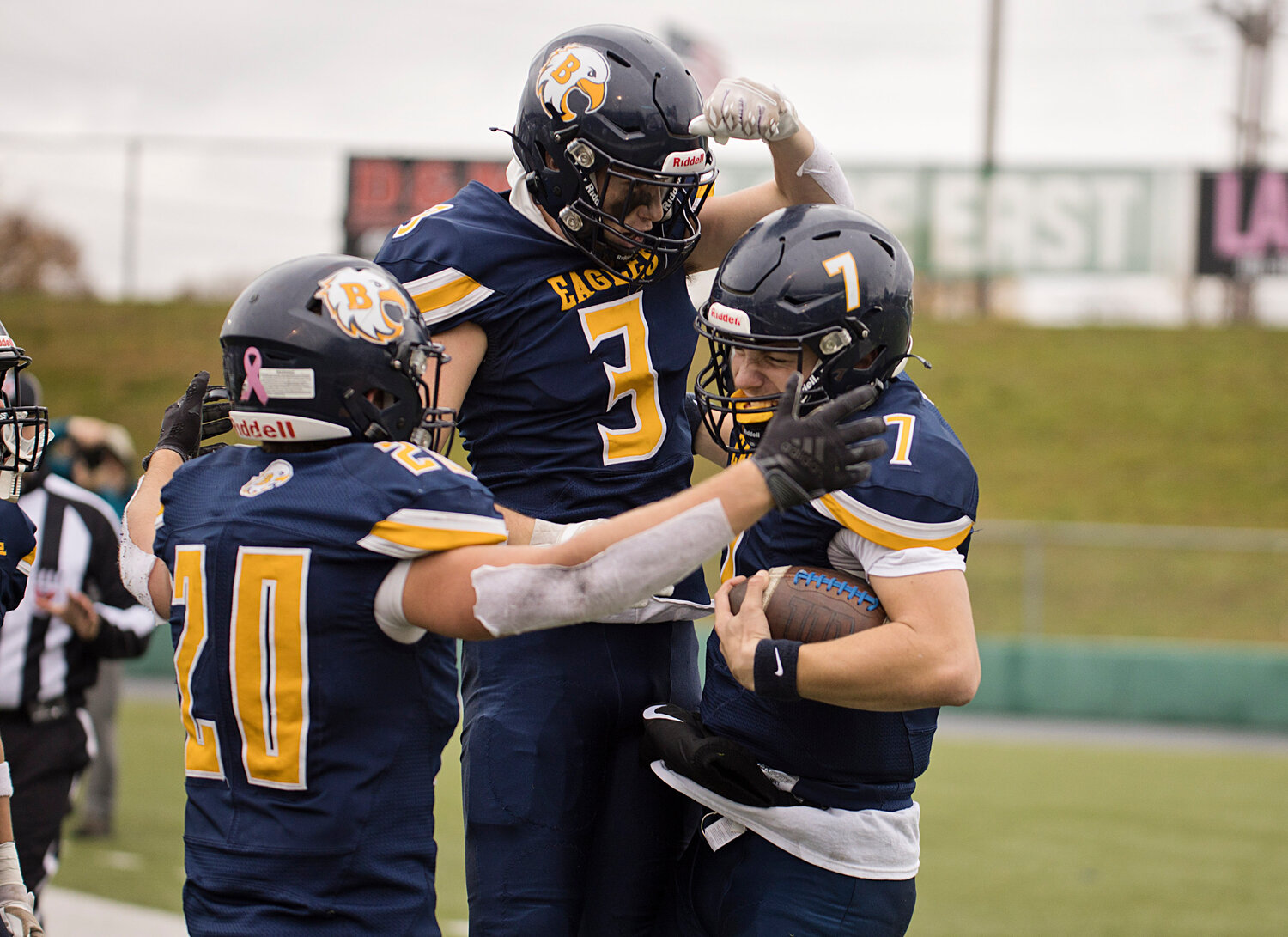 Barrington football team wins state championship | EastBayRI.com - News ...