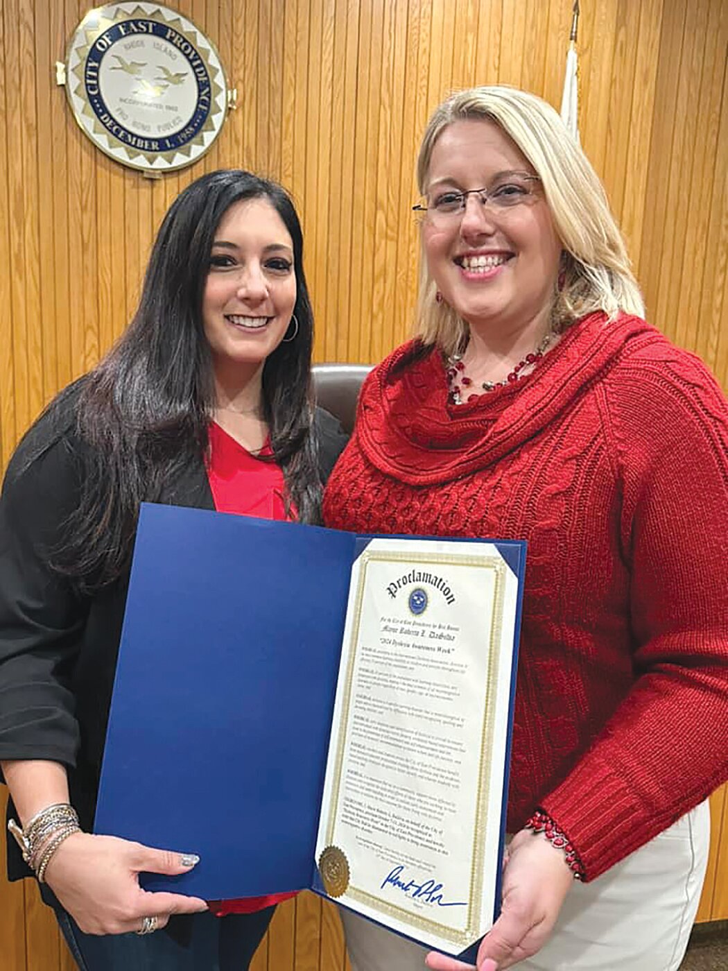 East Providence goes red for Dyslexia Awareness | EastBayRI.com - News ...