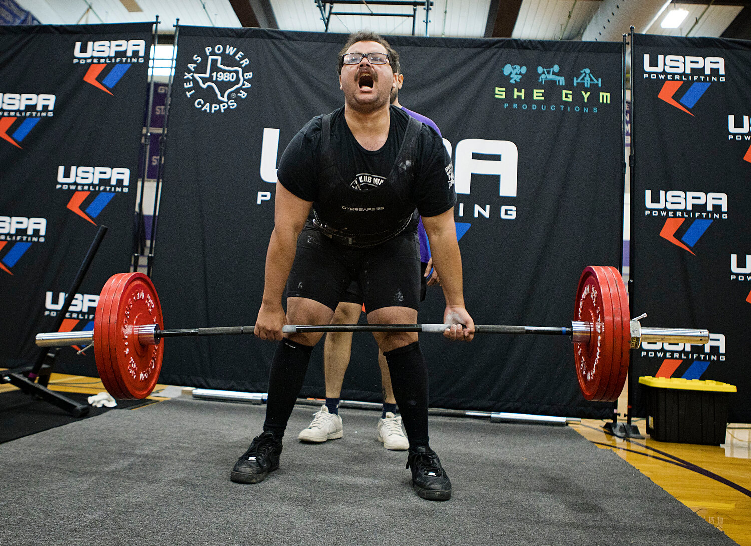 Smith, Cicchinelli 'power' their way to lifting awards | EastBayRI.com ...