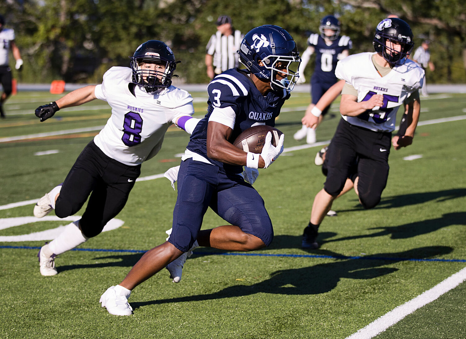 Huskies quash Quakers in football Injury Fund outing | EastBayRI.com ...