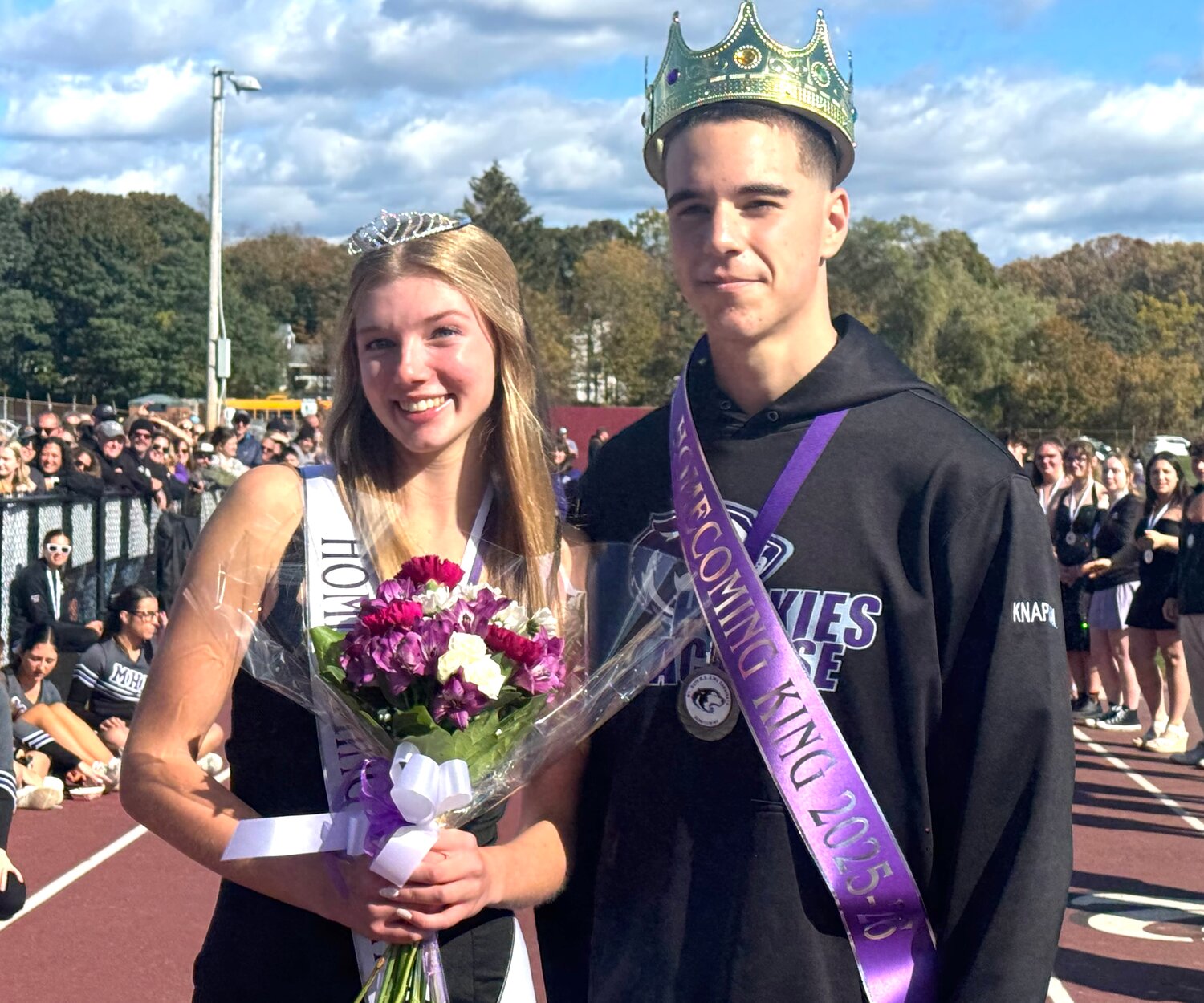 Knapman, Rozea are crowned during MHHS Homecoming ceremony | EastBayRI ...