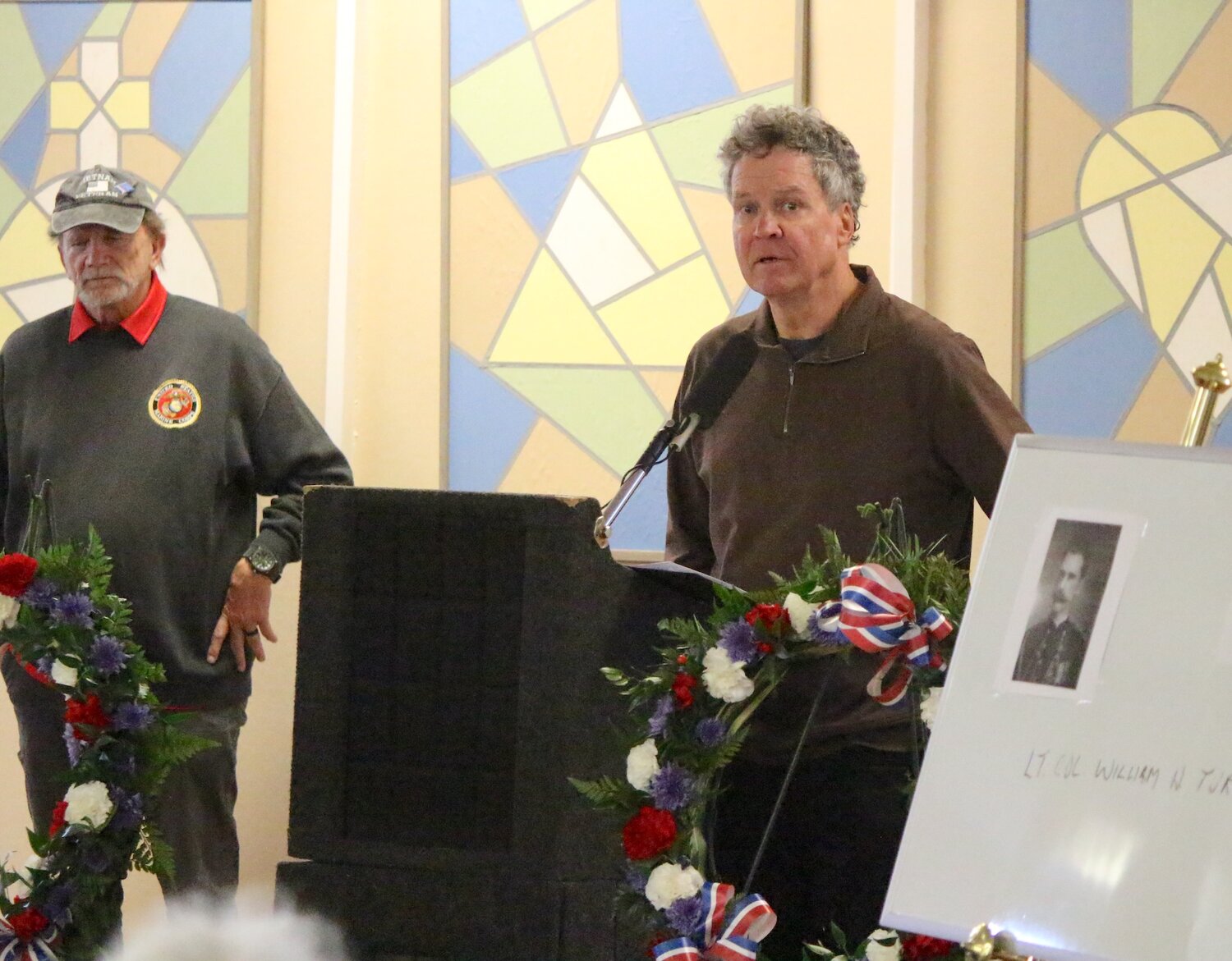 Warren holds typically dignified, dutiful Veterans Day ceremony ...