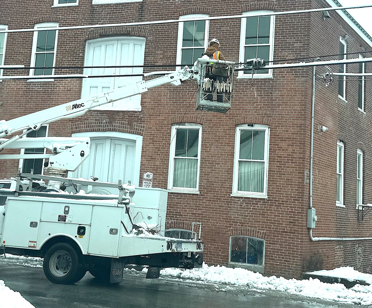 Gallery: Snow covered Warren, January 19, 2026 | EastBayRI.com - News ...