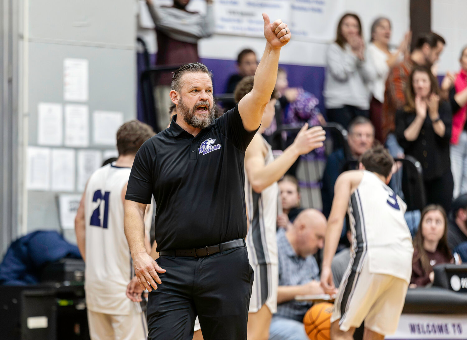 Huskies rout Rebels in D-II boys' hoops playoff opener | EastBayRI.com ...