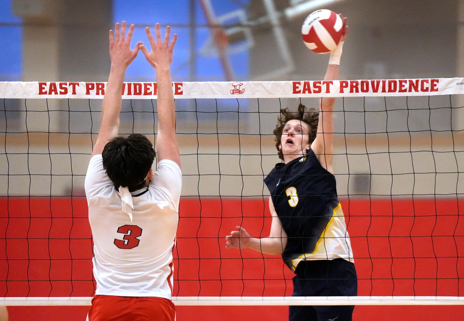 After slow start, Barrington volleyball team picking up speed ...
