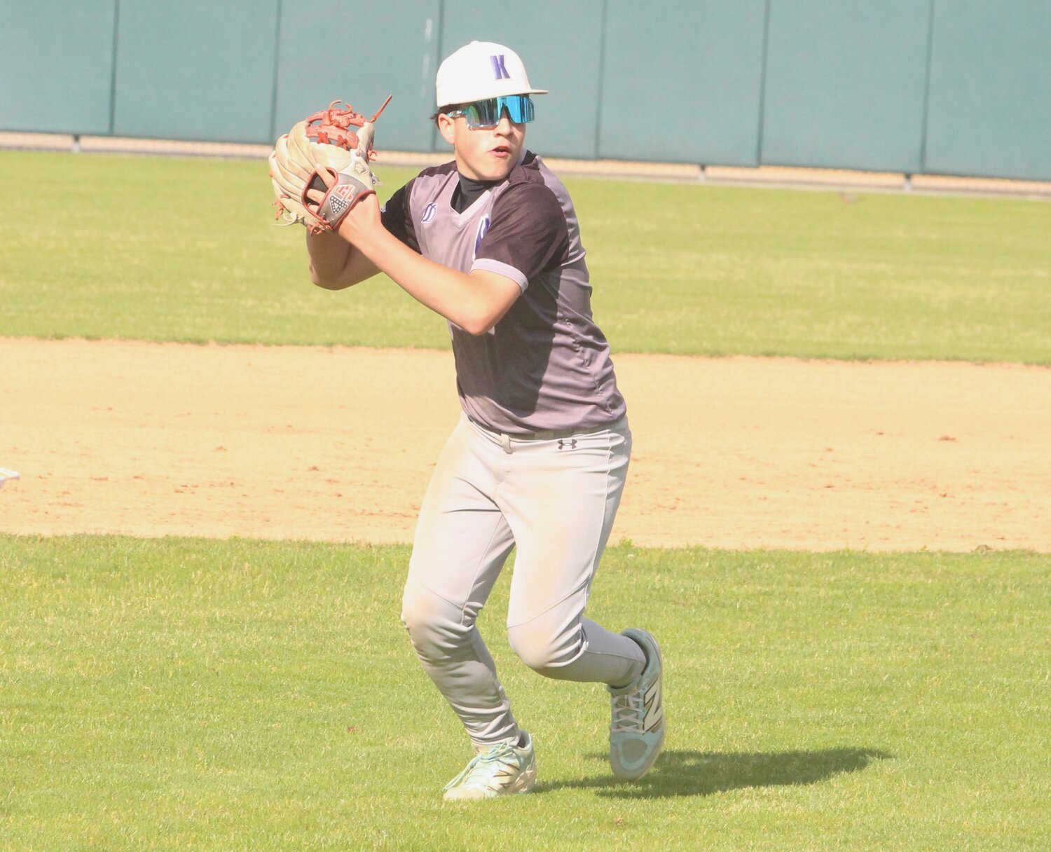 Hawks fly by Huskies for 2026 state middle school baseball title ...