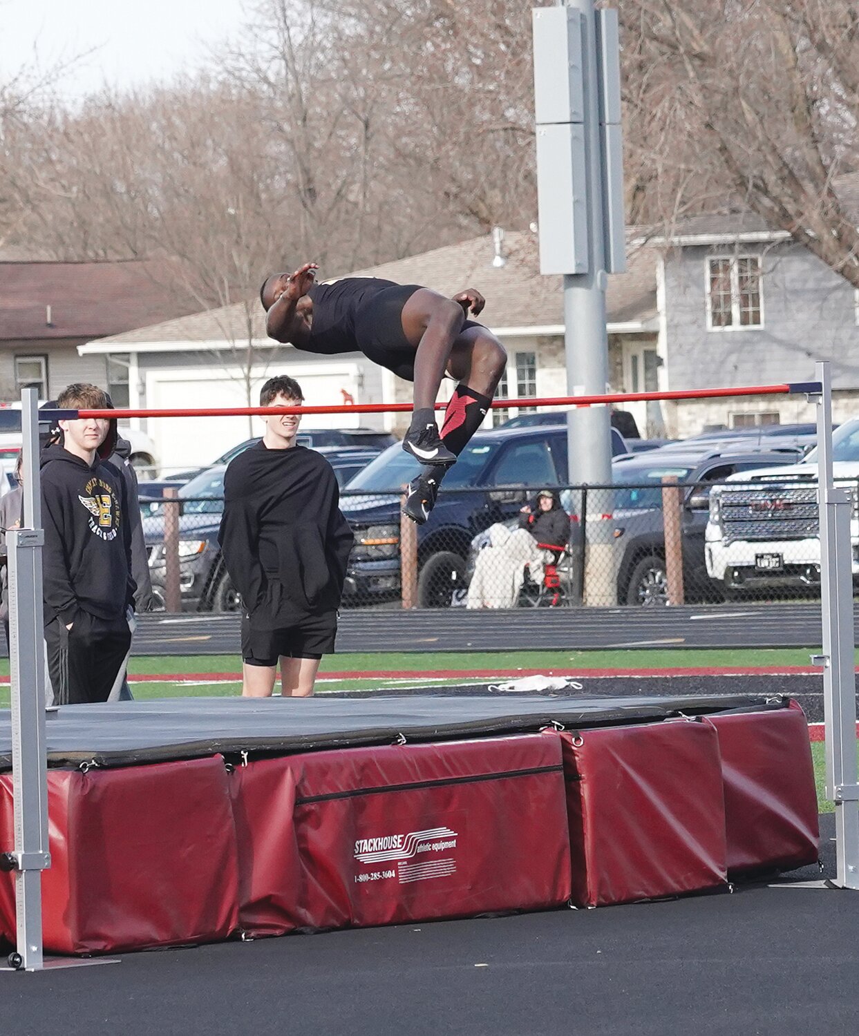 E-Hawks Track Meet - Emmetsburg Reporter Democrat