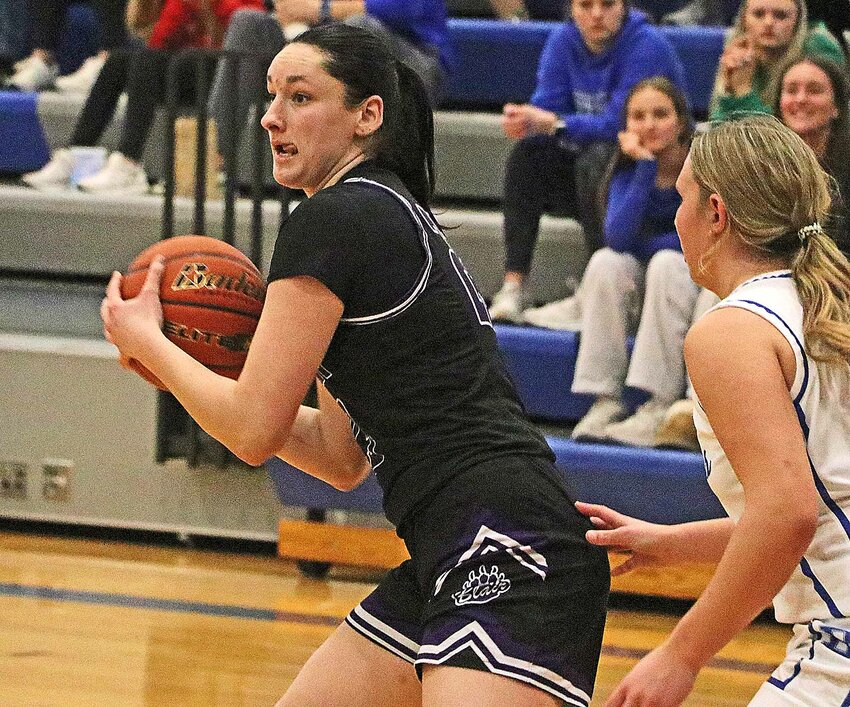 Sullivan, BHS girls claim All-EMC basketball honors | Washington County ...