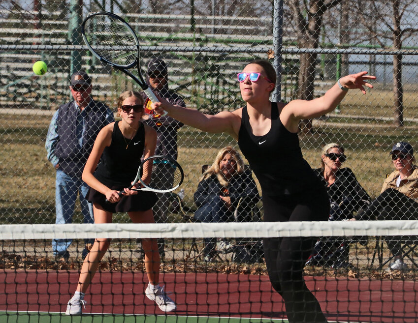 Bears drop season's 1st tennis dual to Platteview | Washington County ...