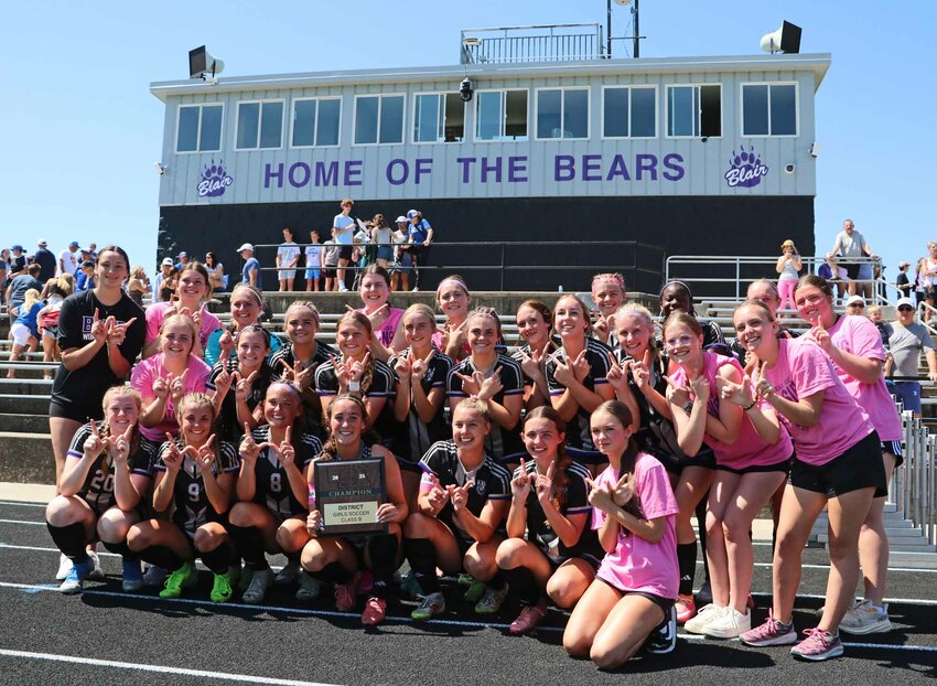 DISTRICT UPDATE: Blair girls soccer wins B6 title game, advances onto ...