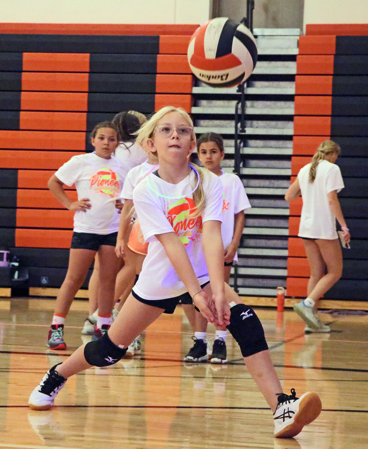 FCHS volleyball, hoops show teamwork with youth camps | Washington ...