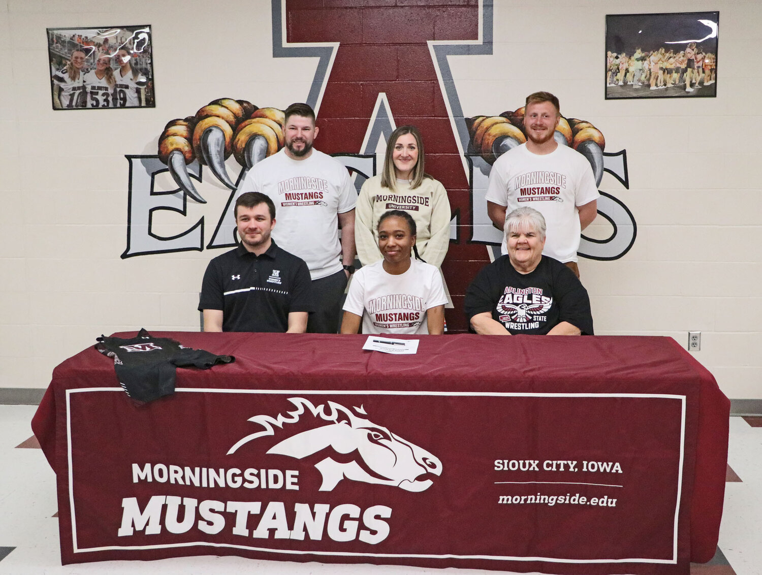Eagles' Krivohlavek to join Morningside wrestling | Washington County ...