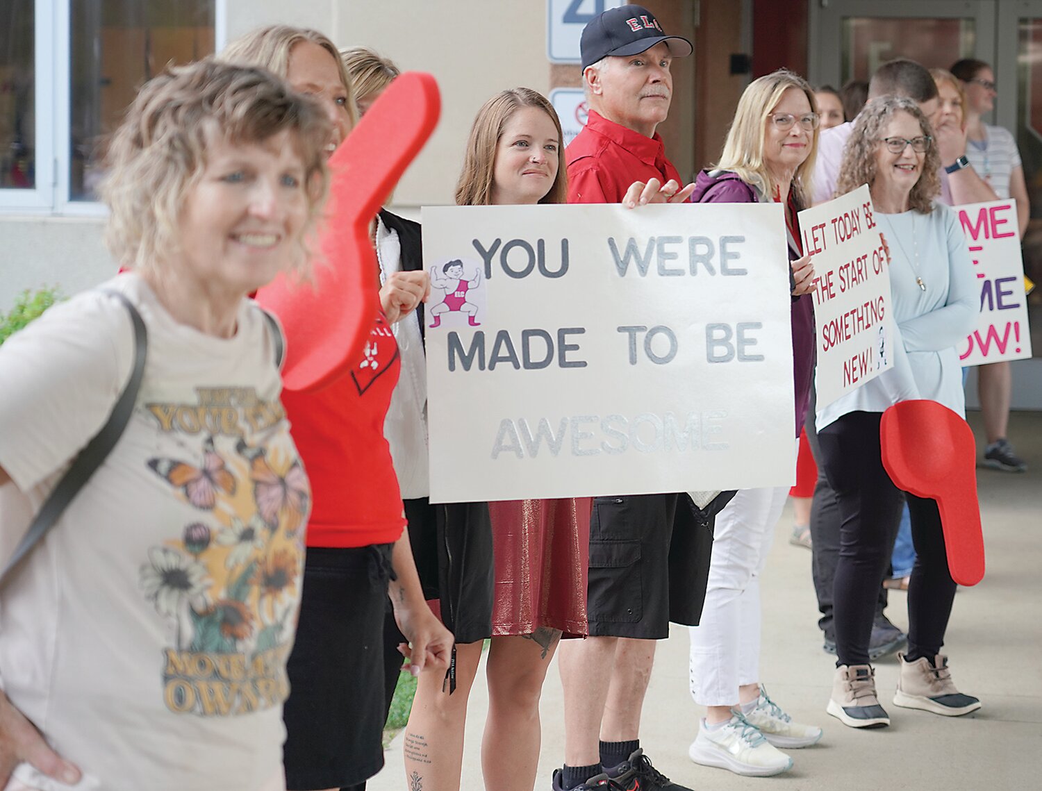 Welcome back ELC students - Estherville News