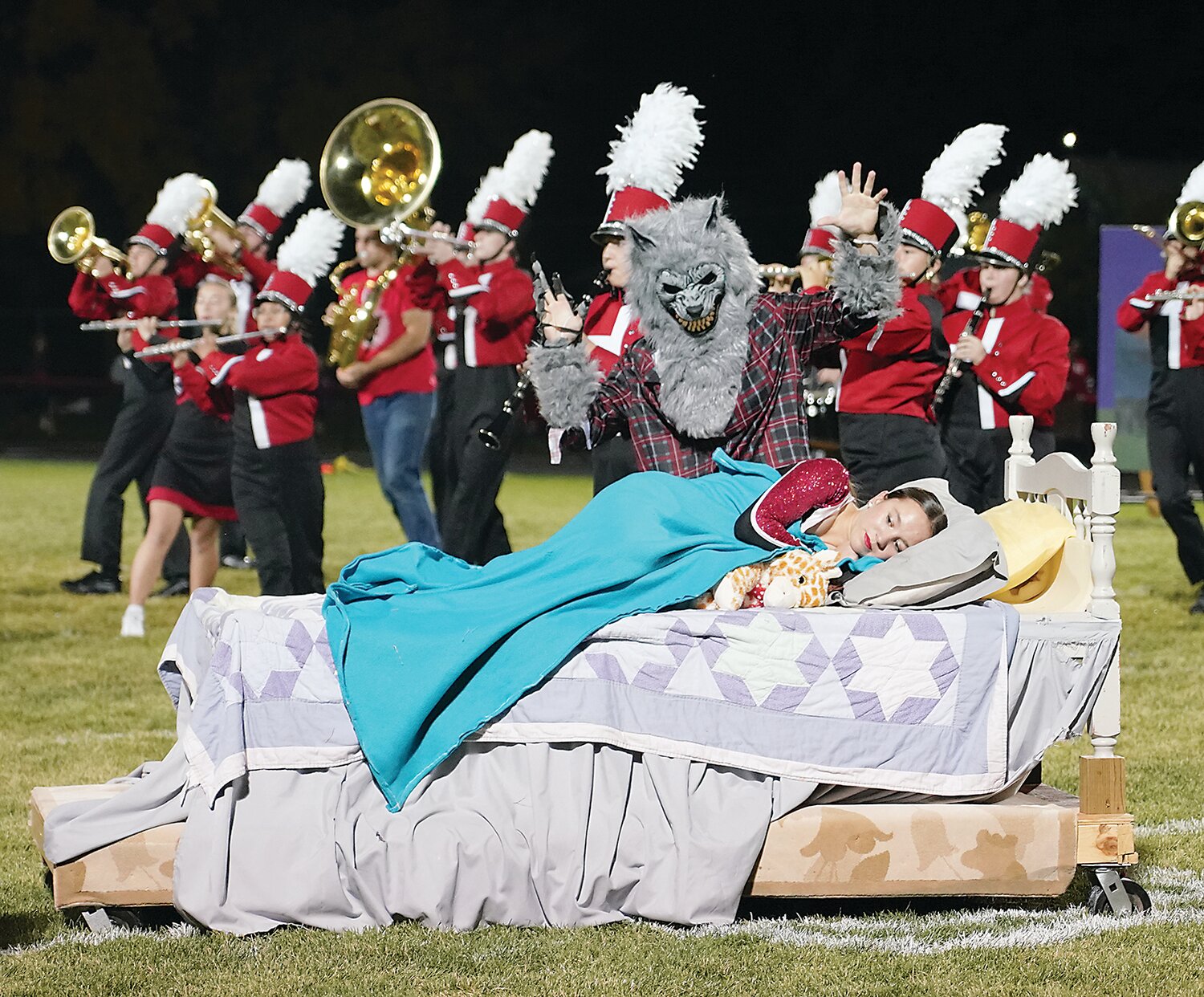 Monsters on Parade - Estherville News