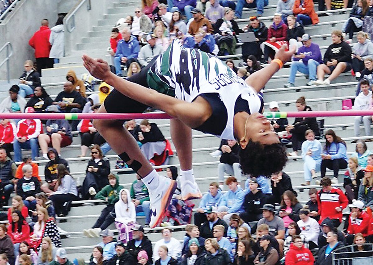 Warrior freshman finishes fifth in high jump at State - Estherville News