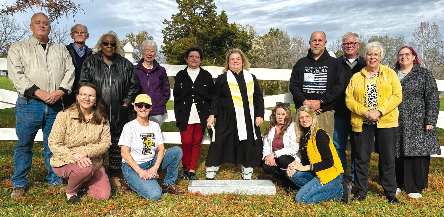 City dedicates memorial for unmarked graves | The Fayette Advertiser
