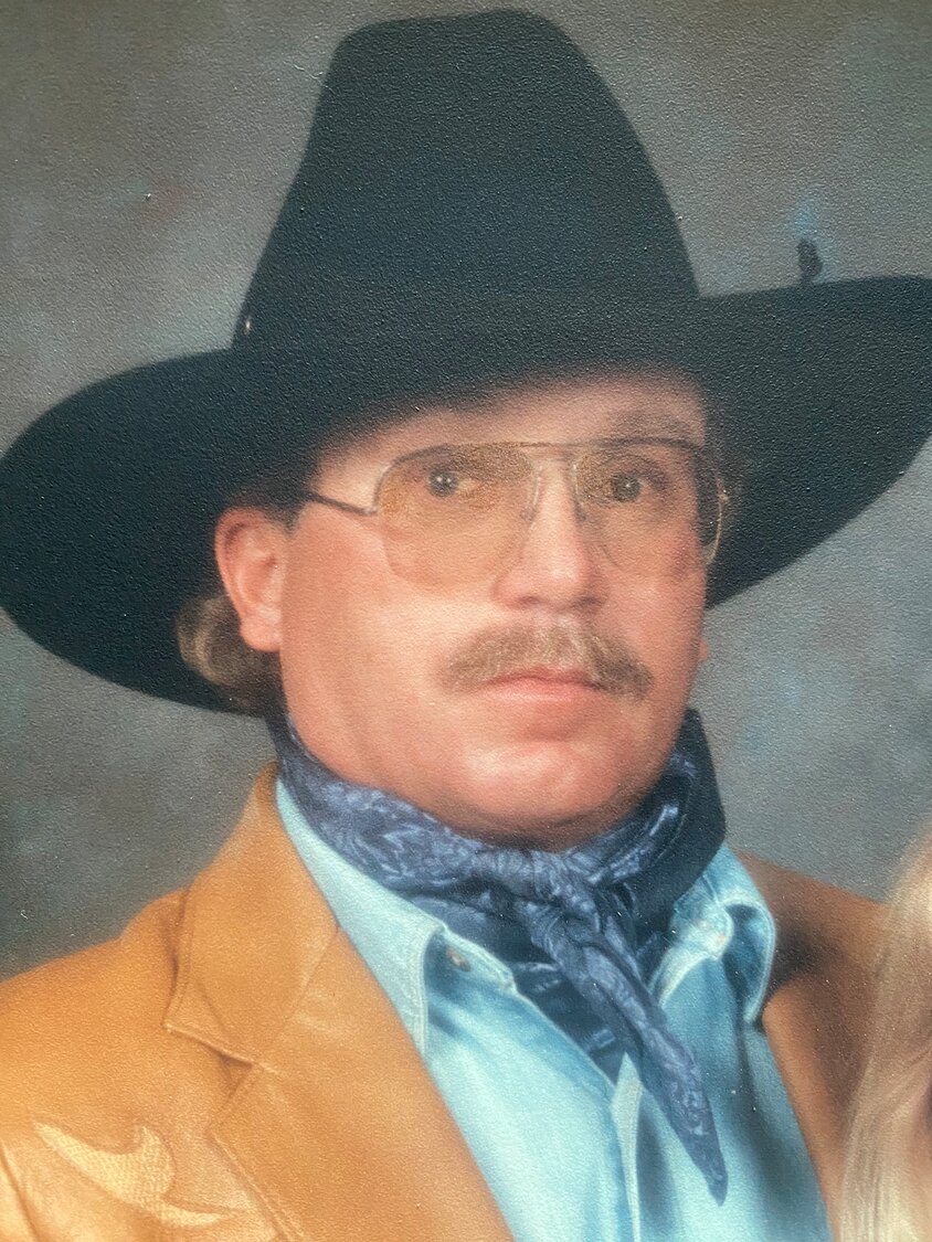 Robert (Bob) Charles Niccoli - Gunnison Country Times