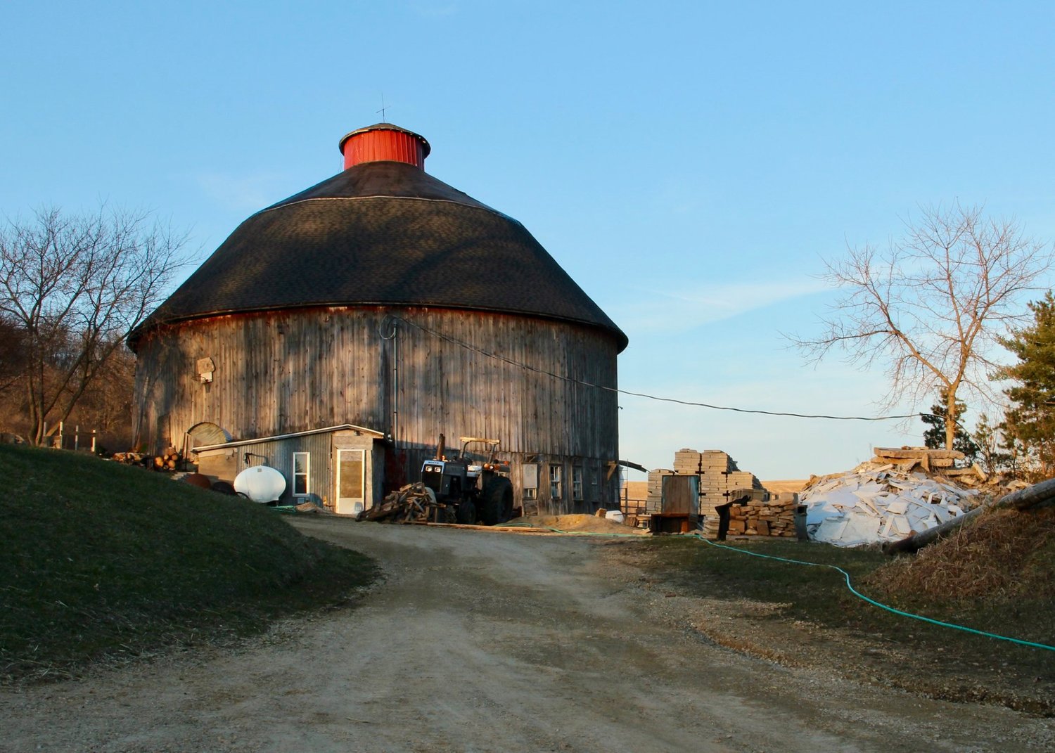 Round Barn Erased From Landscape - Hillsboro Sentry Enterprise