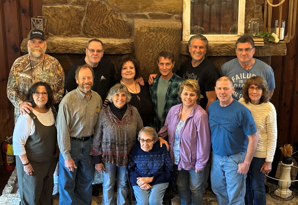 Siblings Host Family Gathering At Old Family Home - Hillsboro Sentry ...