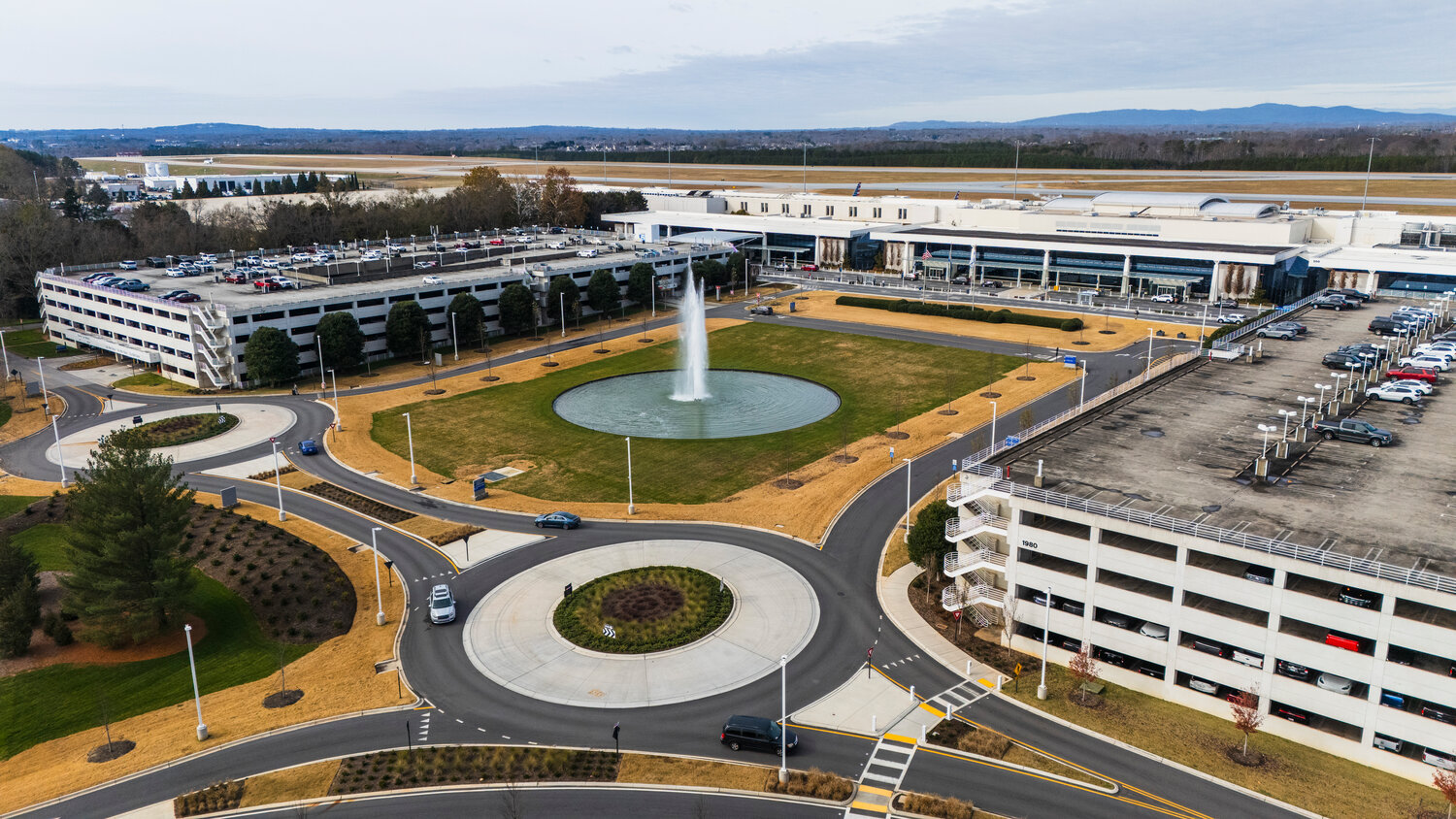 GSP Opens New Parking Garage and Consolidated Rental Car Facility ...