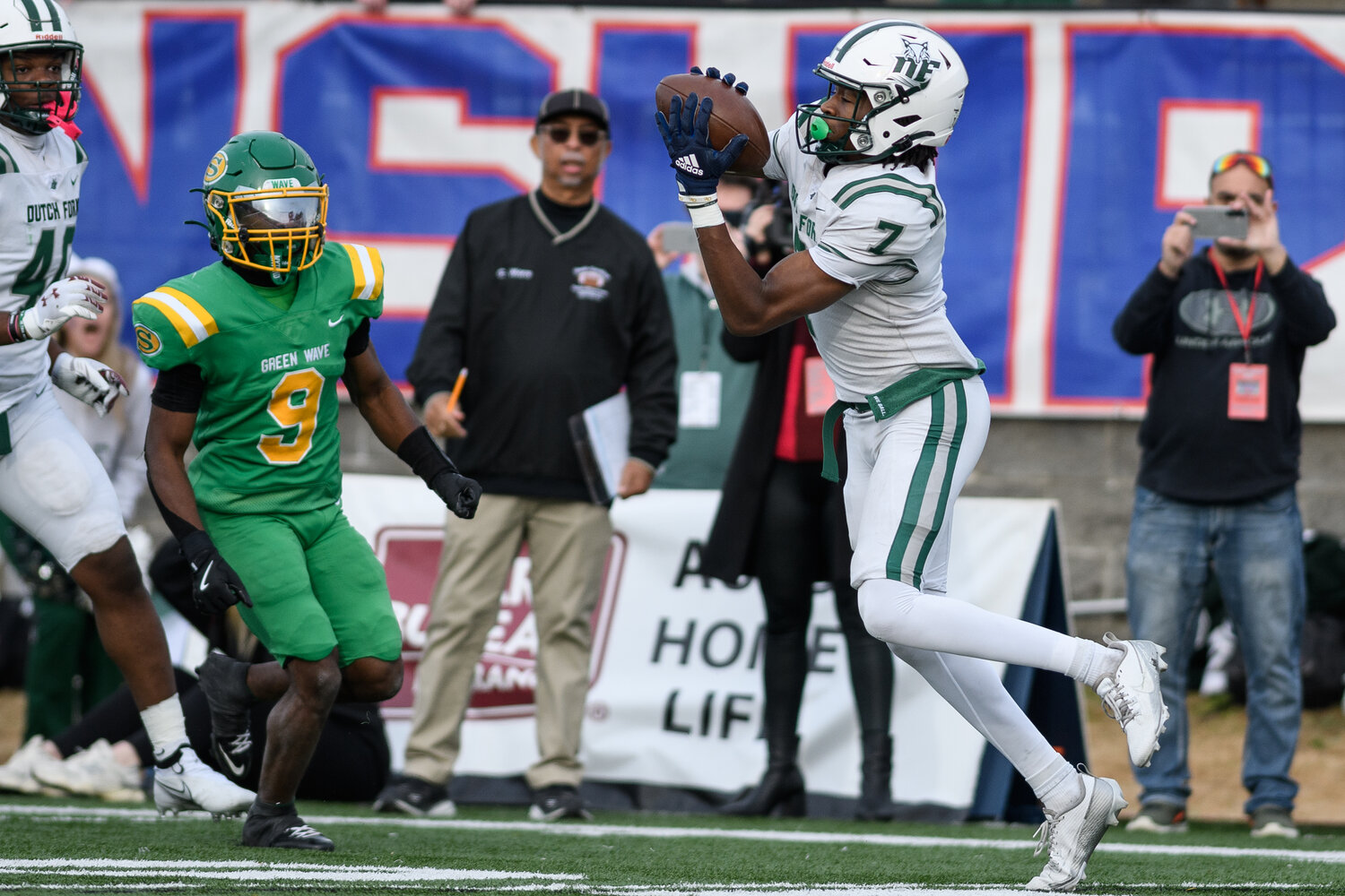 3-peat achieved: Dutch Fork defeats Summerville to win 5A Division I ...