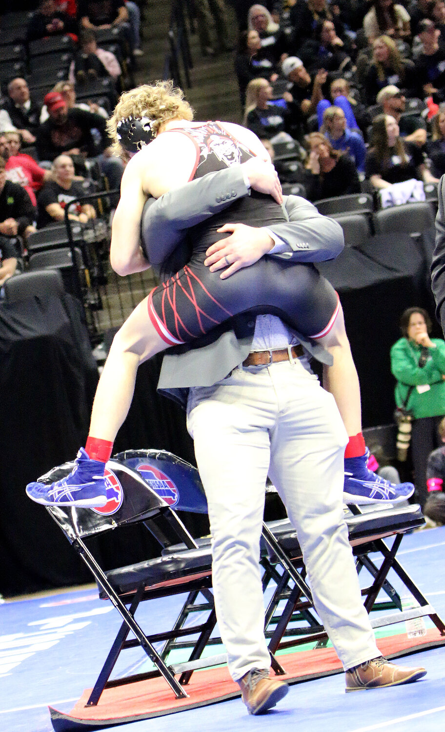 Warrenton's Zayden Teson leans on coach, community in state title quest ...