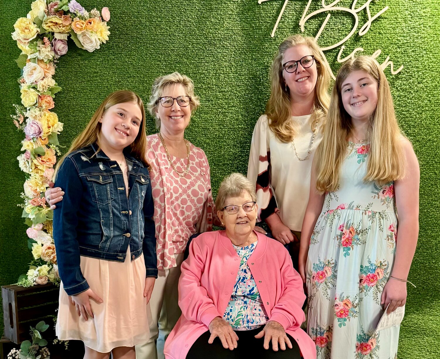 Mother's Day Photo Contest winners - Warren County Record